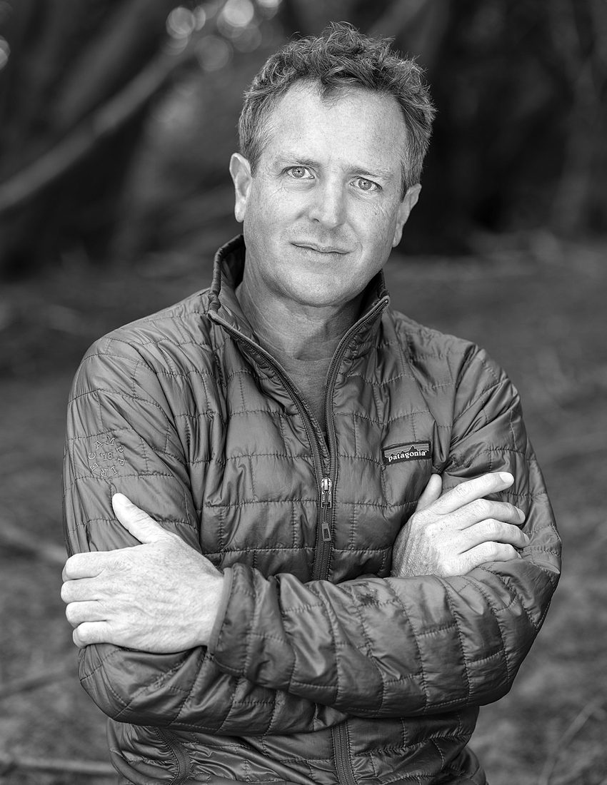 Fans Of Silo Rejoice: The Author Is Releasing 3 More Silo Books!